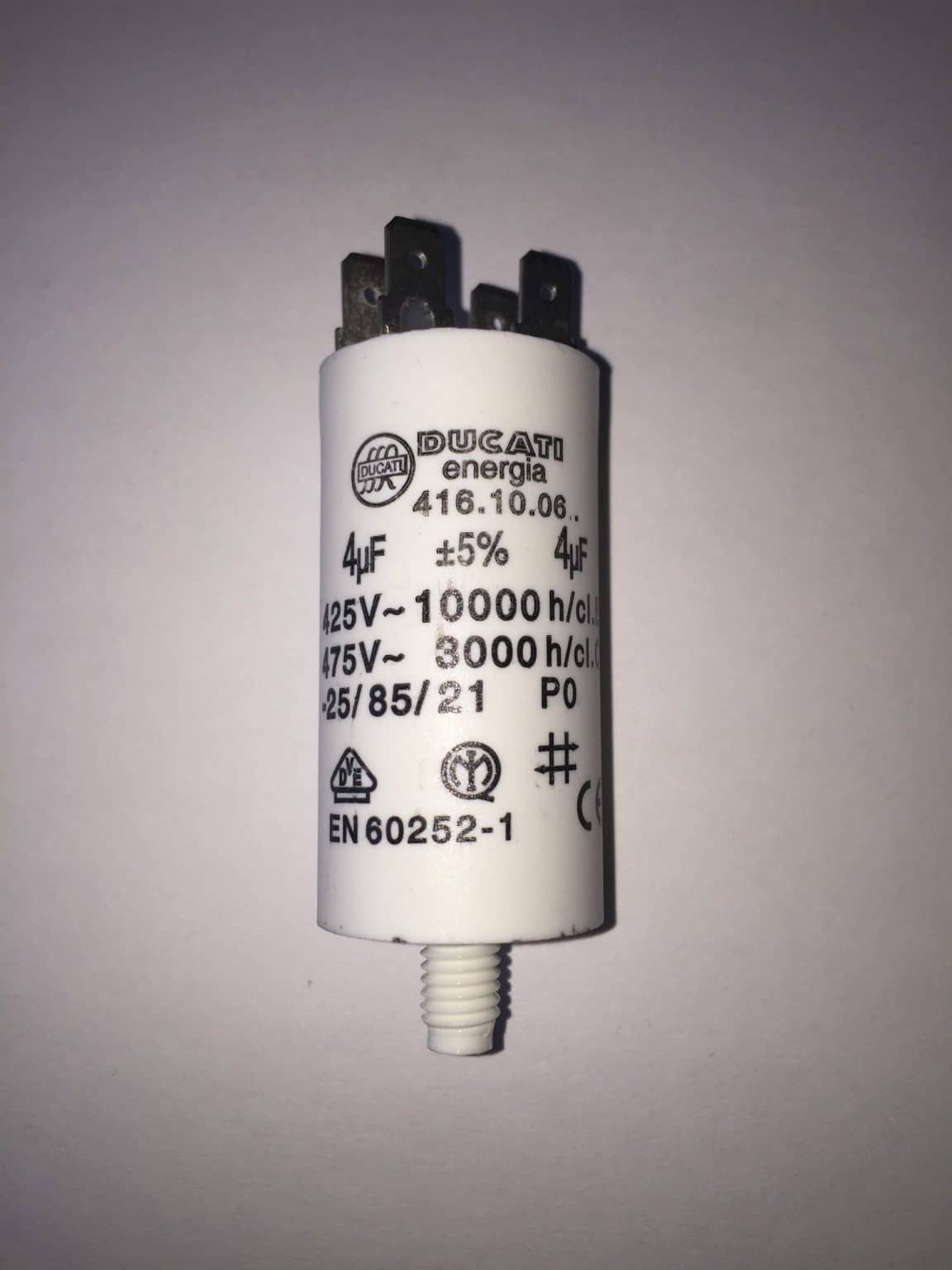 Buy Motor Run Capacitors 4uF AC Tag Spade Connector 240v-475v pf